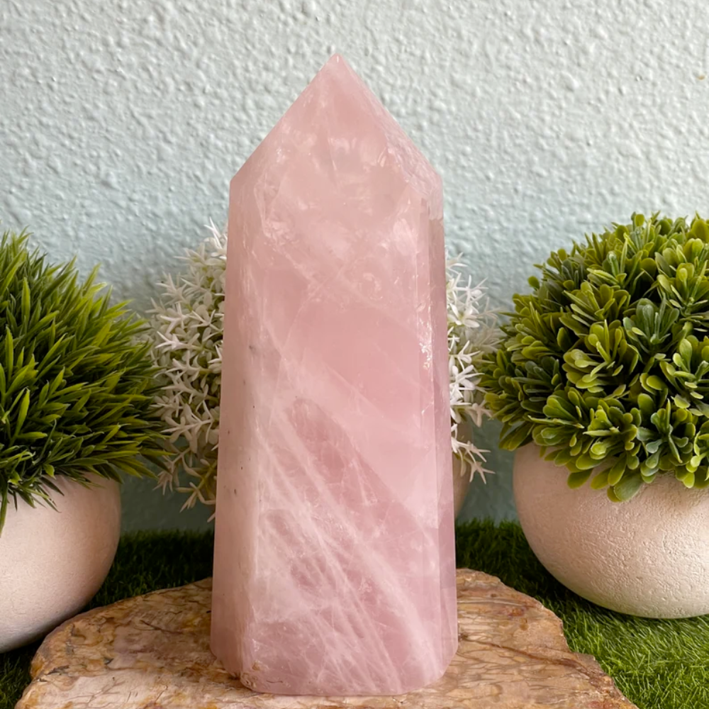 Rose Quartz Crystals – Stones Crystal Shop